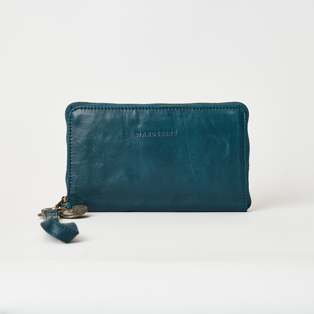 The Hütten Wallet – The Wanderers Travel Co. US