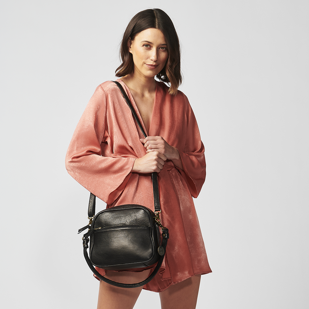 The Monterosso Crossbody – The Wanderers Travel Co. US